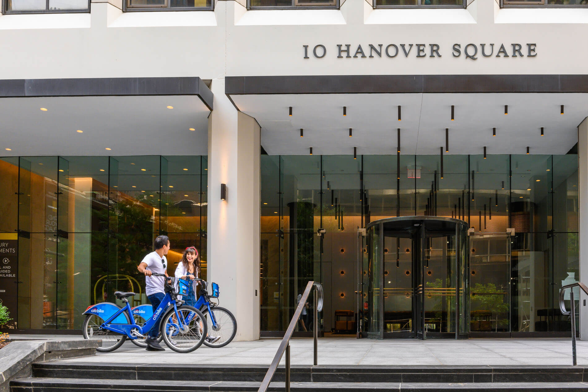 Photos And Tours of 10 Hanover Square | Lower Manhattan