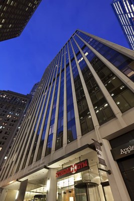 10 Hanover Square Penthouses and Apartments in Lower Manhattan