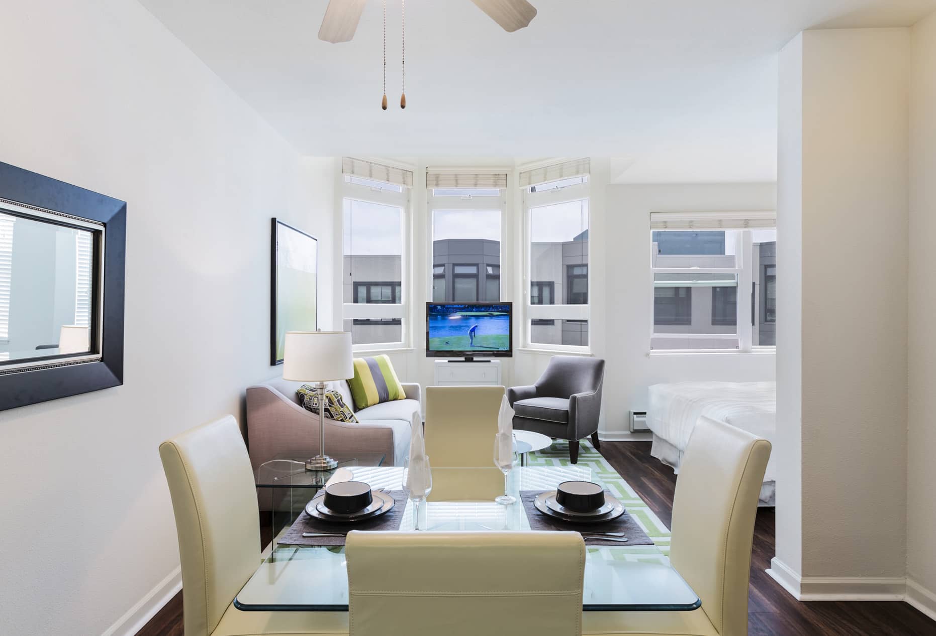 Photos and Tours of 2000 Post Apartments | San Francisco CA