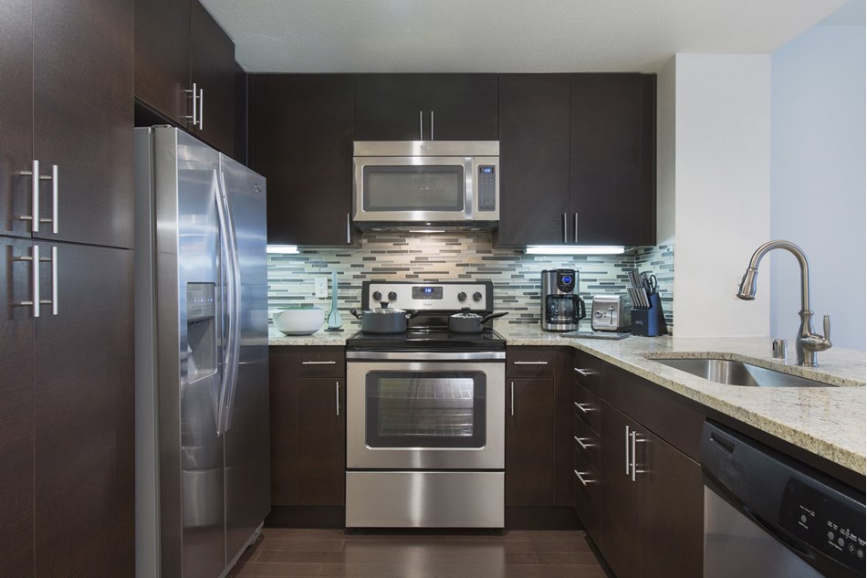 Photos & Tours of 388 Beale | San Francisco Financial District