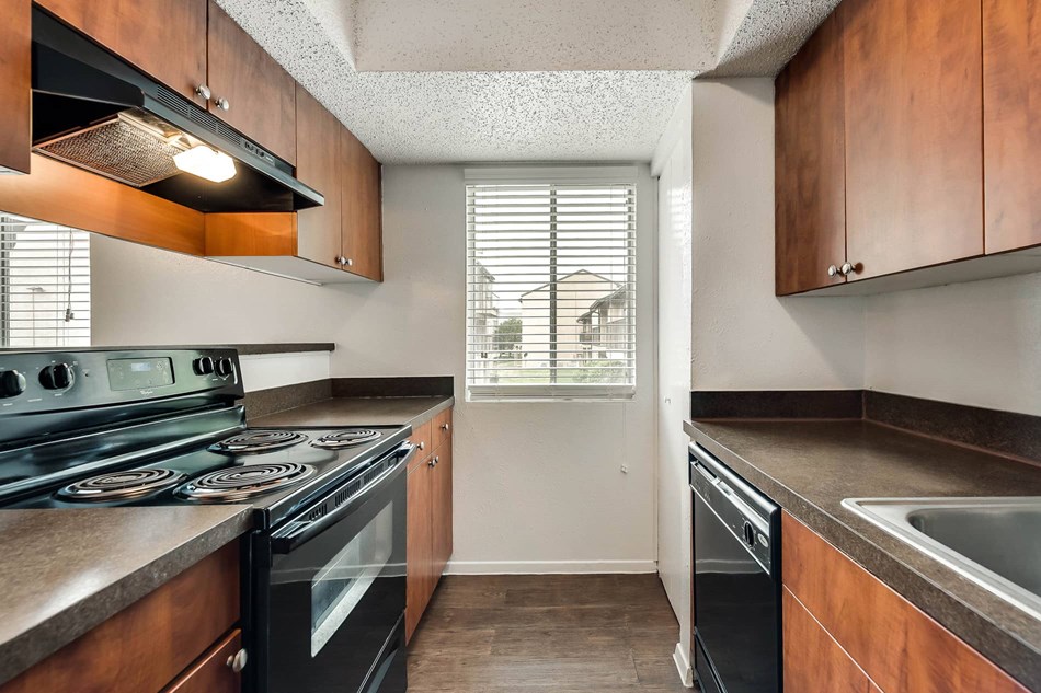 Photos and Tours of Addison Apartments at the Park | Addison