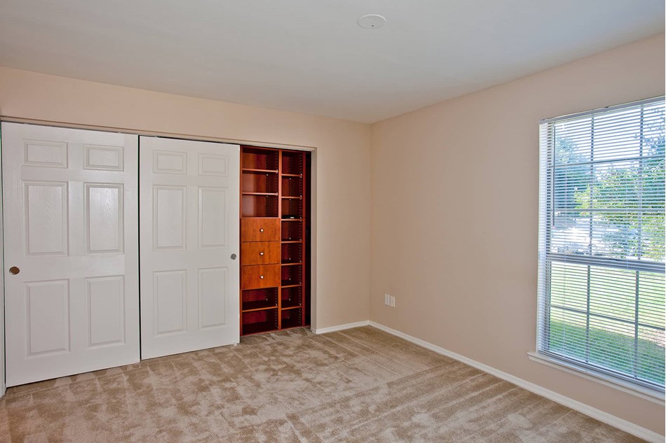 Photos and Tours of Dominion Lake Ridge | Woodbridge