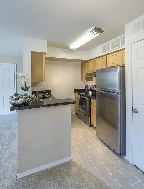 Photos and Tours of Dominion Lake Ridge | Woodbridge