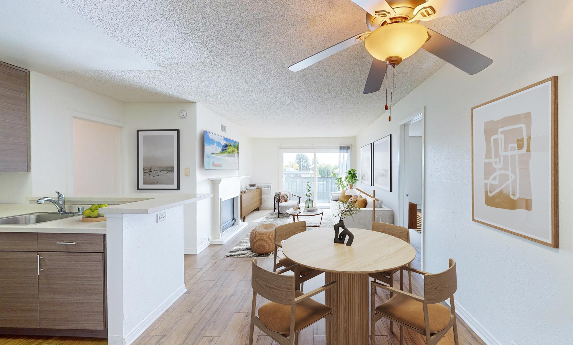 Photos & Tours of Eight 80 Newport Beach Apartments | Newport Beach