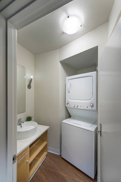 Photos and Tours of Elements Apartments | Bellevue WA