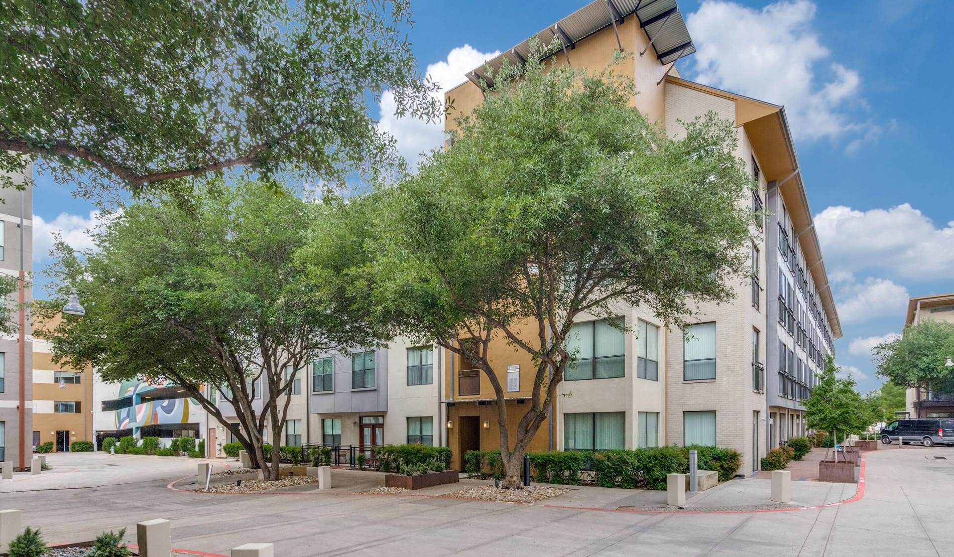 Cool Springs at Frisco Bridges Apartments in Frisco TX