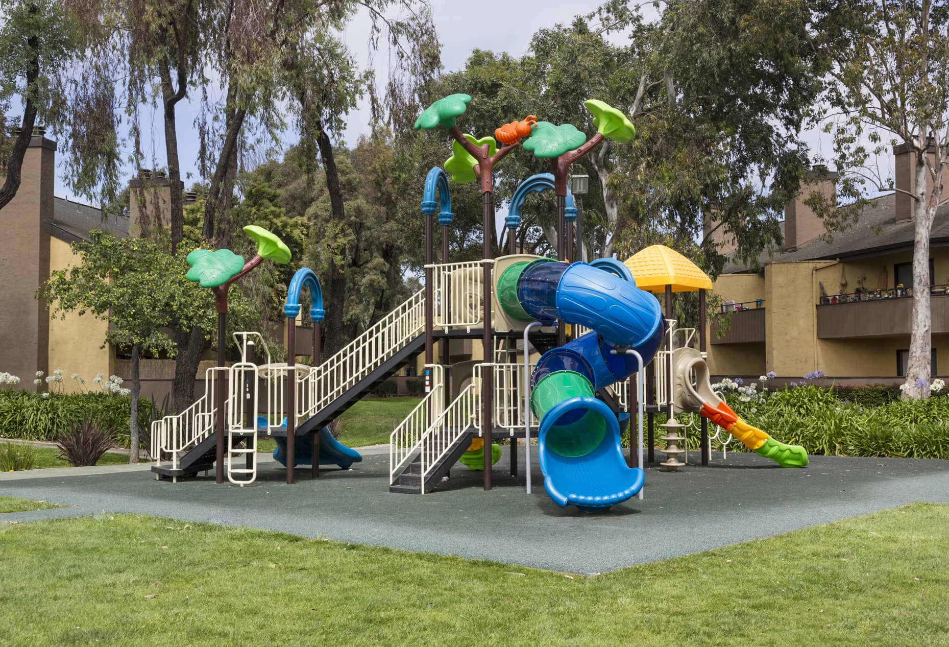 Photos and Tours of Pointe at Harden Ranch | Salinas CA