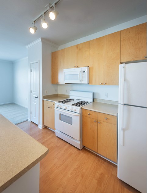 Photos & Tours of Sullivan Place | Alexandria