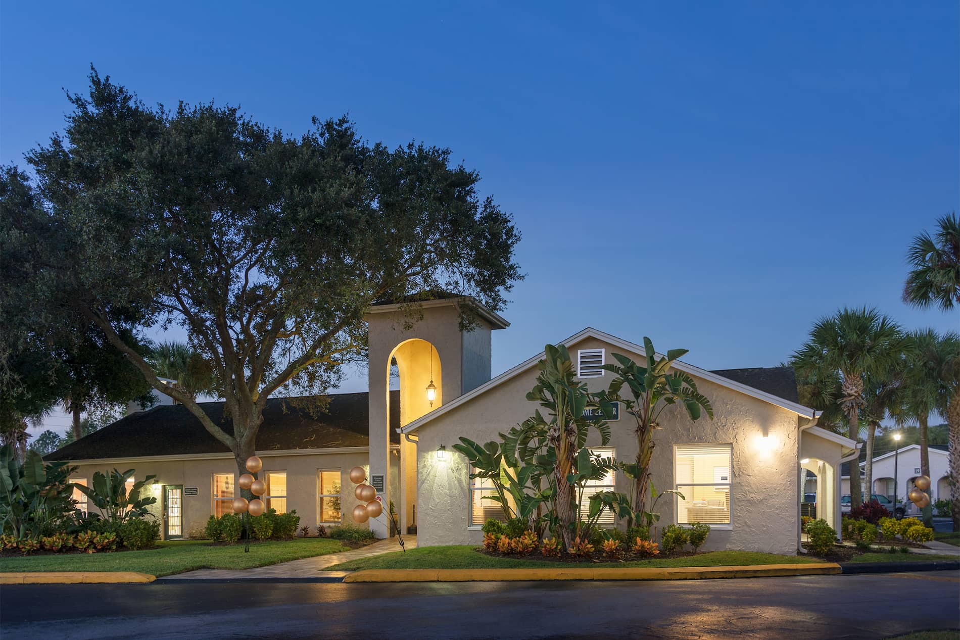 Neighborhood Info & Location of Summit West | Tampa FL