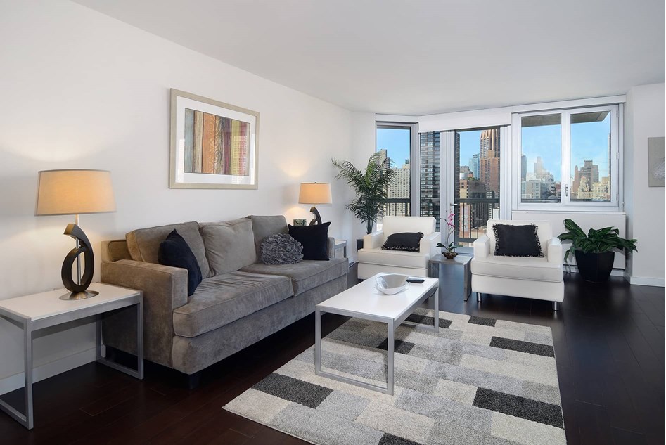 Photos and Tours of View 34 | Murray Hill